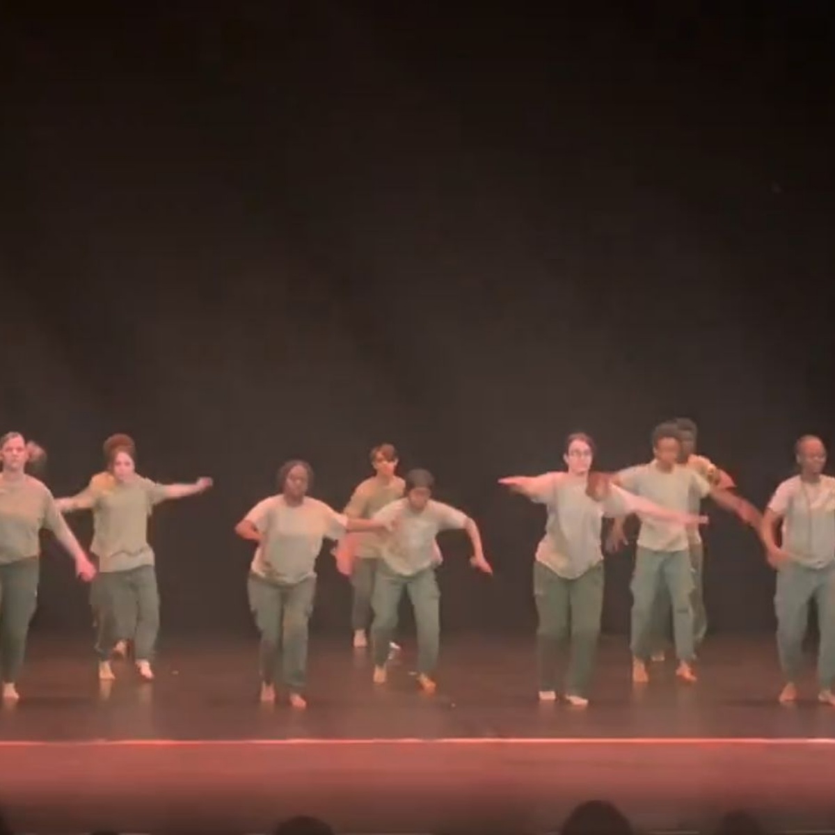 Year 10 step into dance! - Orchard Park High School